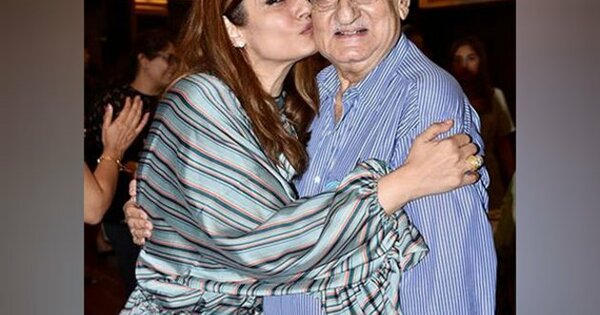 Raveena Tandon unveils 'chowk' named after her father, filmmaker Ravi ...