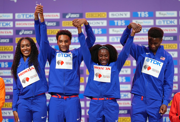 (SP)JAPAN-TOKYO-ATHLETICS-WORLD ATHLETICS CHAMPIONSHIPS-MIXED 4X400M ...
