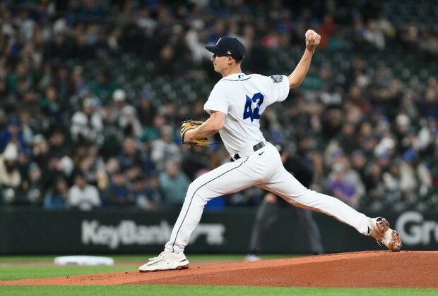 Mariners tattoo Rockies 9-2 for third straight win