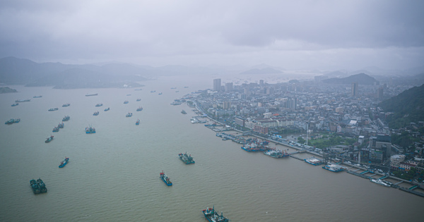 CHINA-ZHEJIANG-NINGBO-TYPHOON CO-MAY (CN)