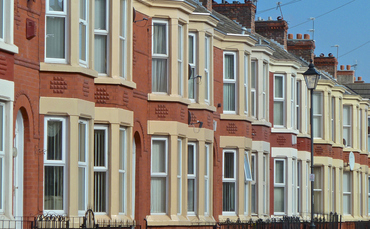 'On the rise': Study warns subsidence is putting millions of UK ...