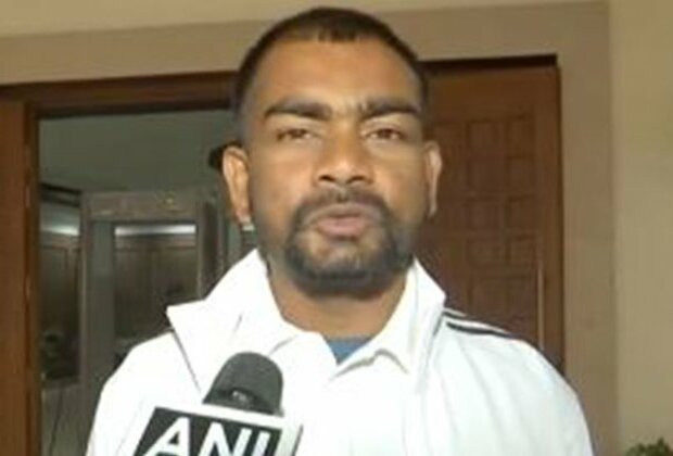 "House is temple of democracy ": JKLM MLA Jairam Kumar Mahato enters ...