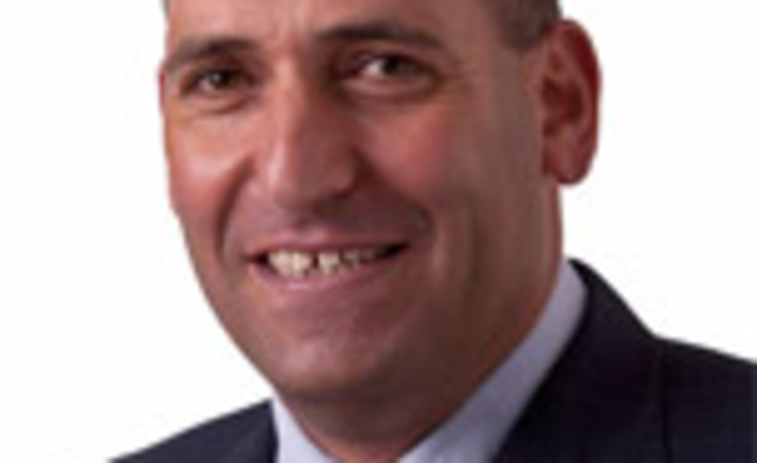 Landau, Flegg on stealing, forgery charges