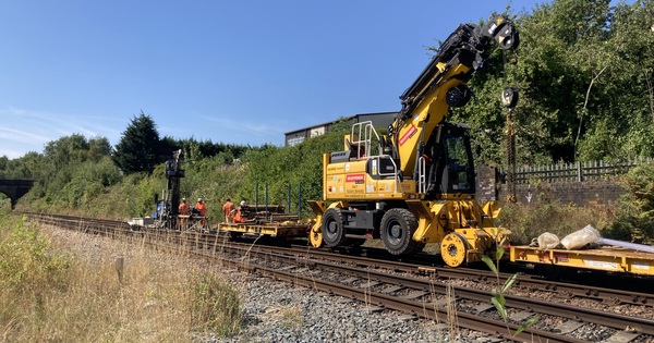10 out of 10 for BAM Ritchies Blockades on Transpennine rail upgrade