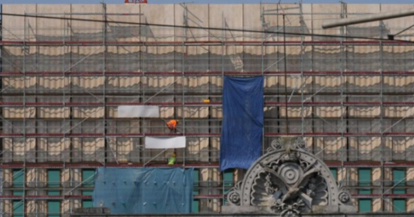 Migrant workers building new US consulate in Milan cheated by company