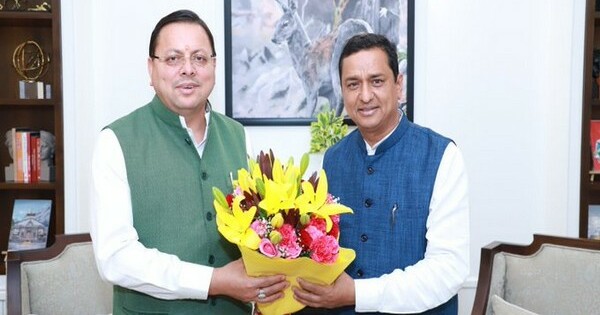 BJP National Media Incharge Anil Baluni meets Uttarakhand CM Dhami at ...