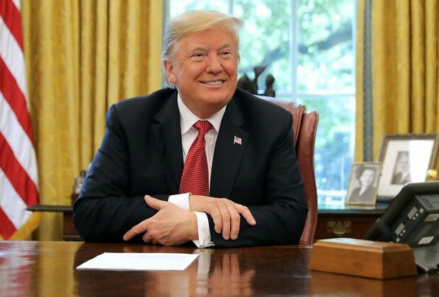 Trump brings Diet Coke button back to Oval Office WSJ