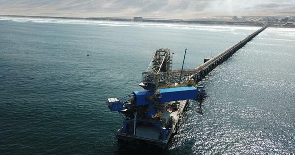 Ship loader removes dust at Anglo American's Peru operations