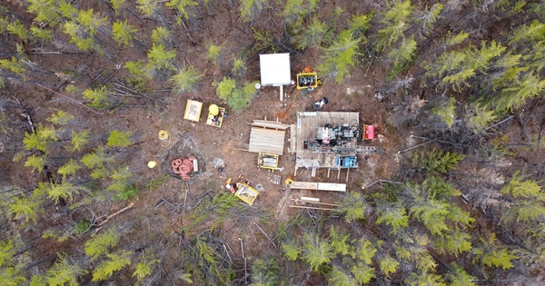 Cosmos looking for Canadian uranium