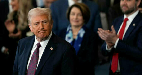 German reporter curses during Trump's swearing-in speech