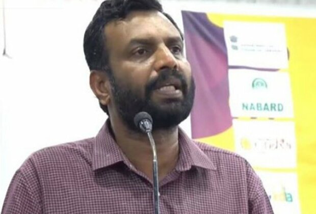 CPI MP writes to Maharashtra CM Fadnavis, demands action against Nitish ...