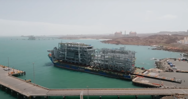 Woodside-Bechtel welcomes first mega compressor onto Pluto Train 2