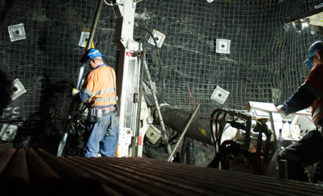 Swick renews two Australian contracts