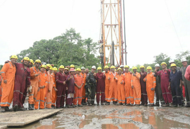 Northeast India: Capping of Bhatiapar Crude Oil Well
