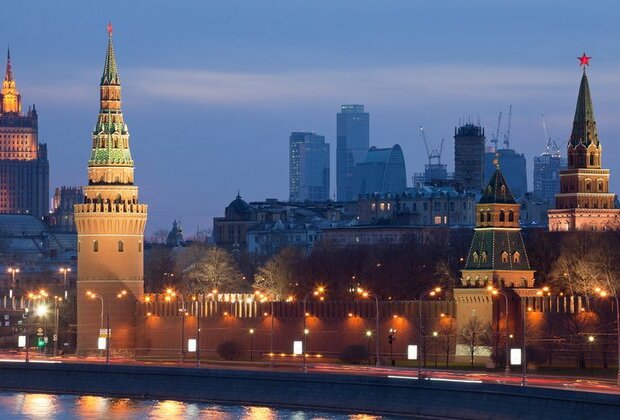 Kremlin clarifies Putin's cordon sanitaire idea