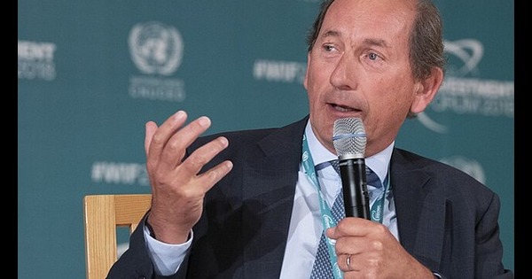 Pressure mounts on Nestlé’s Bulcke as investors seek exit