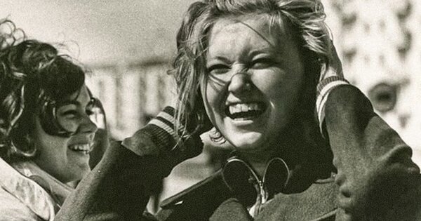 15 photos that prove Russians CAN SMILE