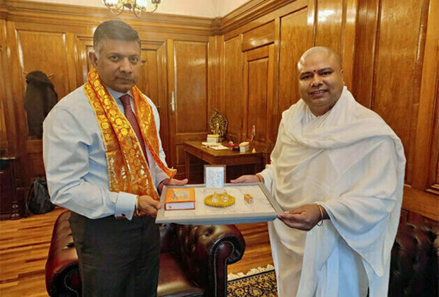 Ram Govind Das meets the Indian Ambassador in London