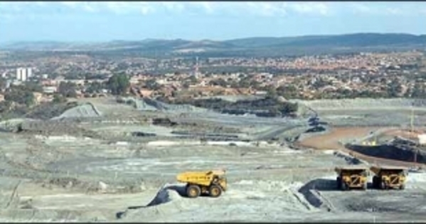 Kinross pretende produzir 2,5 milhões de onças de ouro por ano até 2029