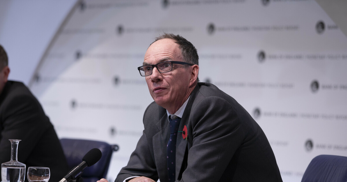 Bank of England rate setter Ramsden warns of 'concerning developments ...