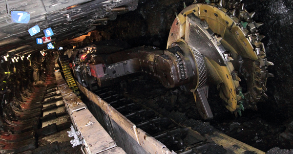 IMC completing longwall moves