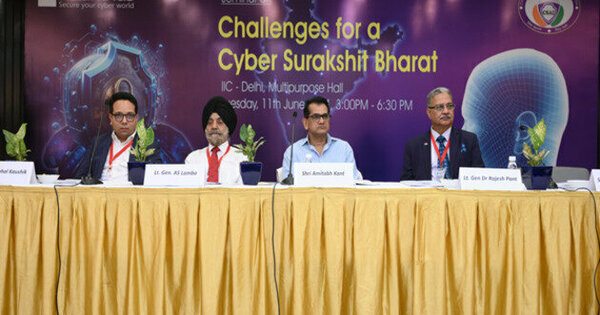 Lisianthus Tech organised an event on Challenges For A Cyber Surakshit ...