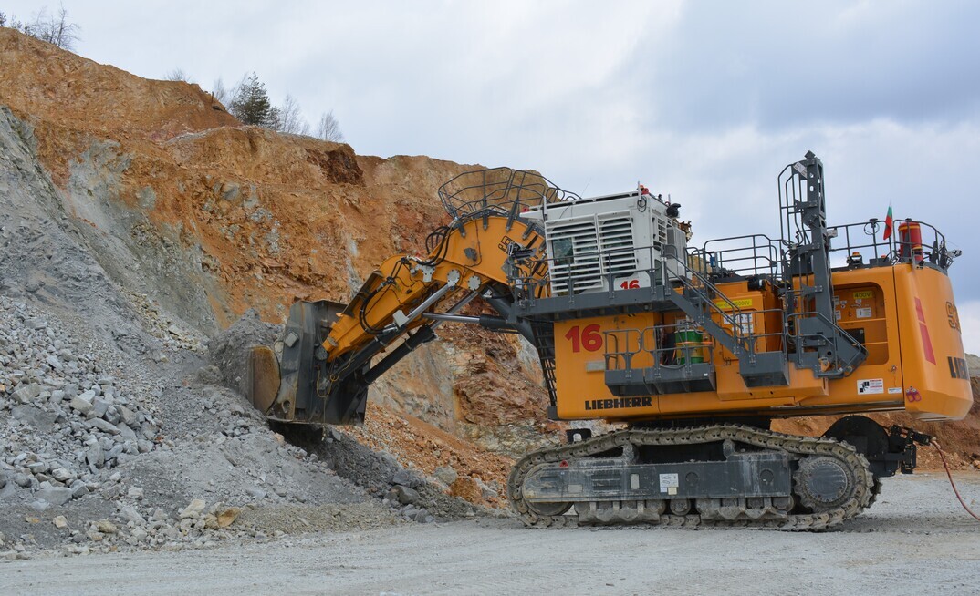 Liebherr electric excavator lands at Assarel
