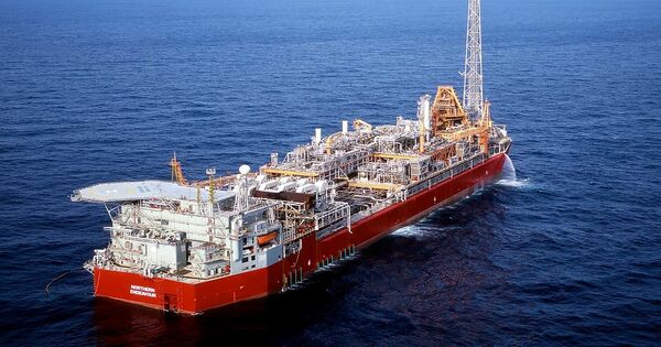 Decommissioning the Northern Endeavour FPSO: A Government Initiative