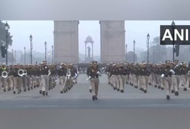 Delhi: Rehearsals for Republic Day parade underway at Kartavya Path