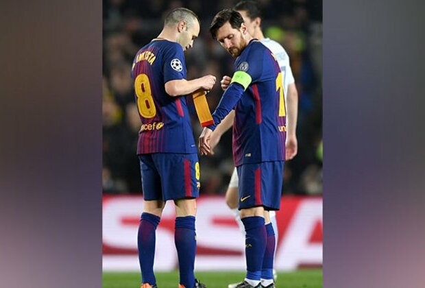 Lionel Messi pays tribute to Andres Iniesta as the Barcelona legend ...