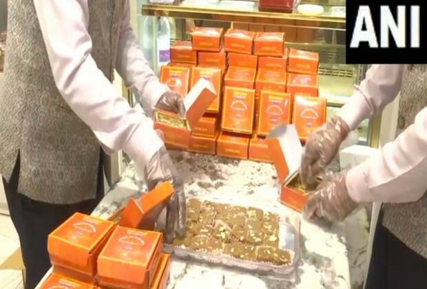 UP: 62,000 prasad boxes dispatched from Lucknow for Ram Darbar Pran ...