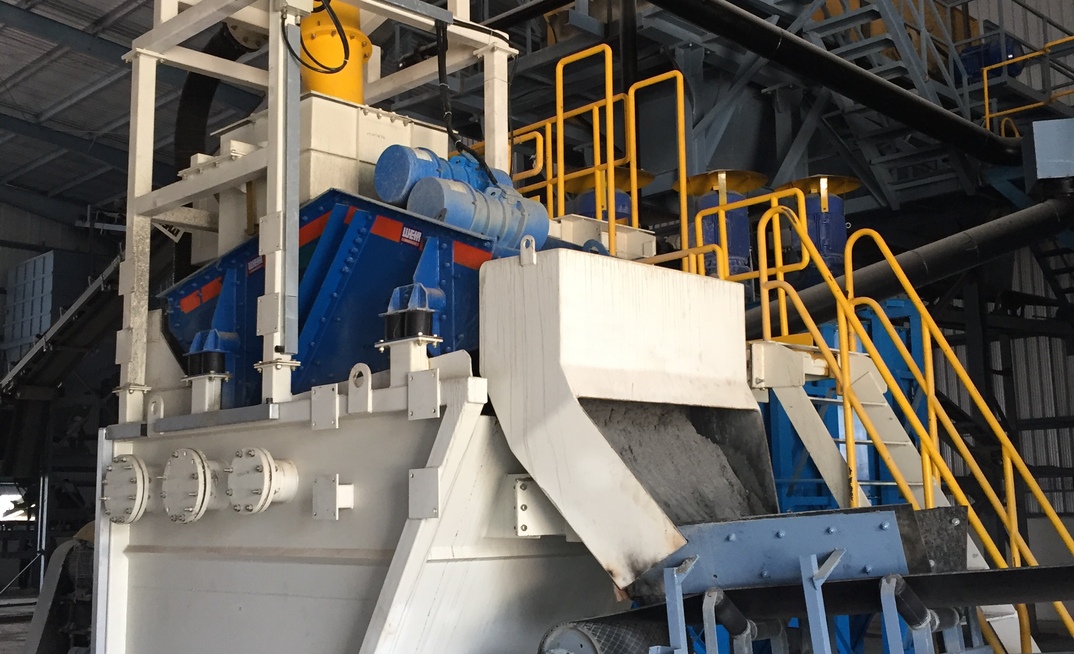 Weir sand washer cuts it fine