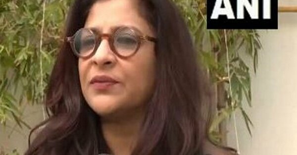 "Person who calls himself 'Aam Aadmi' using gold plated commode": BJP's ...