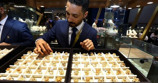 Egypt's gold jewelry expo aspires to become hub for regional makers