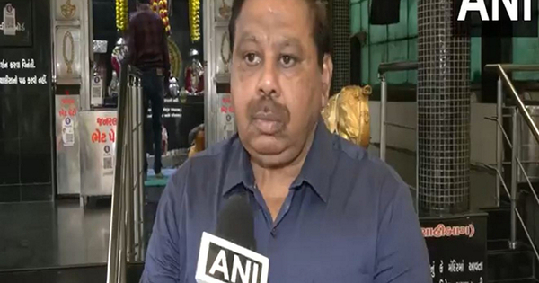 Ahmedabad man recovers 70 tolas of gold, cash from plane crash site during rescue efforts; hands ...