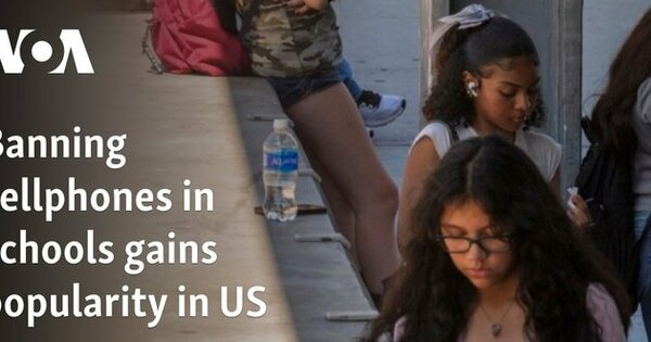 Banning cellphones in schools gains popularity in US
