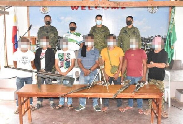 Tagalog News: Pito pang miyembro ng BIFF sumuko sa militar