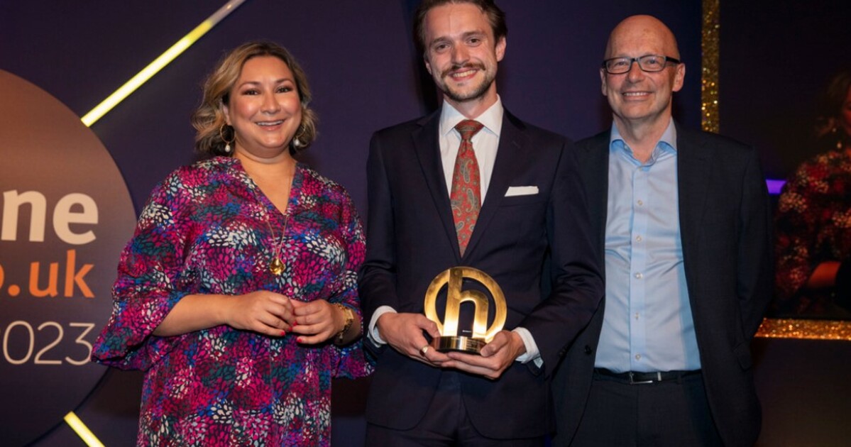 Investment Week editor wins prestigious Headlinemoney Journalist of the ...