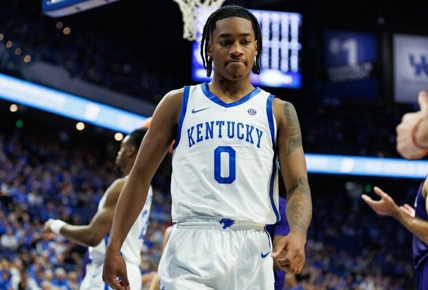 Kentucky freshman G Rob Dillingham declares for draft