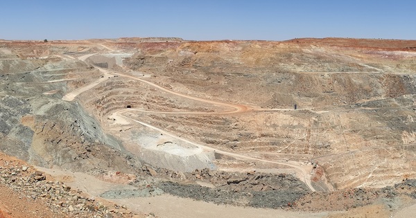 Red 5 standing by as new Leonora leader takes shape