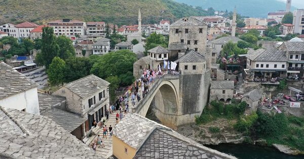 BOSNIA AND HERZEGOVINA-MOSTAR-OLD BRIDGE-RESTORATION-20TH ANNIVERSARY