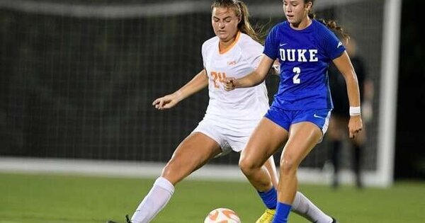 Dash sign high-scoring Duke F Kat Rader