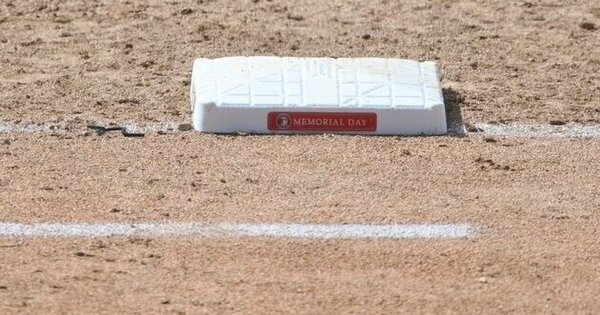 Former All-Star pitcher Eddie Fisher dies at 88