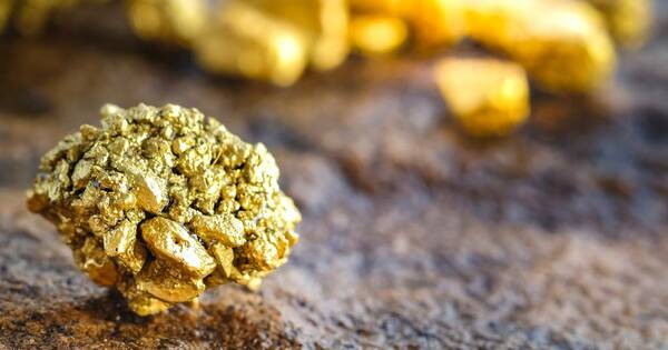 Uranium, gold stocks enjoy market rally