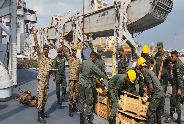 Indian Army transports ten extra-wide bridges under Operation ...