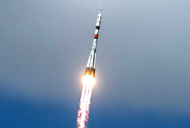 Following ban of Russian Soyuz rockets, Europe to use SpaceX