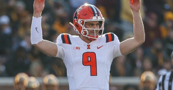 Illinois QB Luke Altmyer (head) cleared, to start vs. No. 16 Iowa
