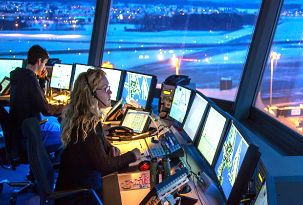 US FAA announces Newark flight cuts to reduce congestion