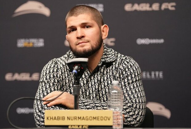 Russia freezes MMA star Khabib's bank accounts