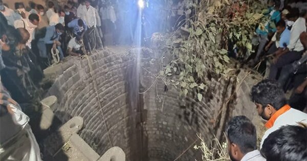 Five die after entering abandoned well to rescue cat in Maharashtra's ...
